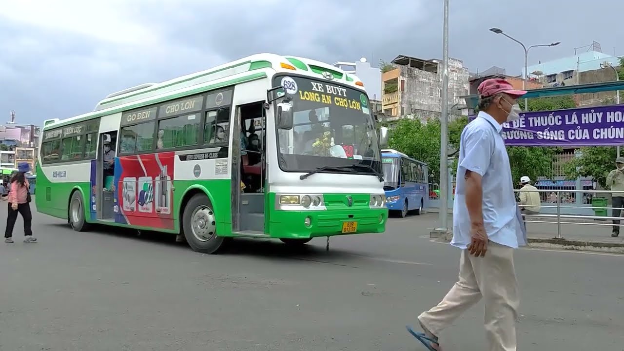 Xe buýt 62-8 TPHCM - Long An (Transinco B80) - YouTube