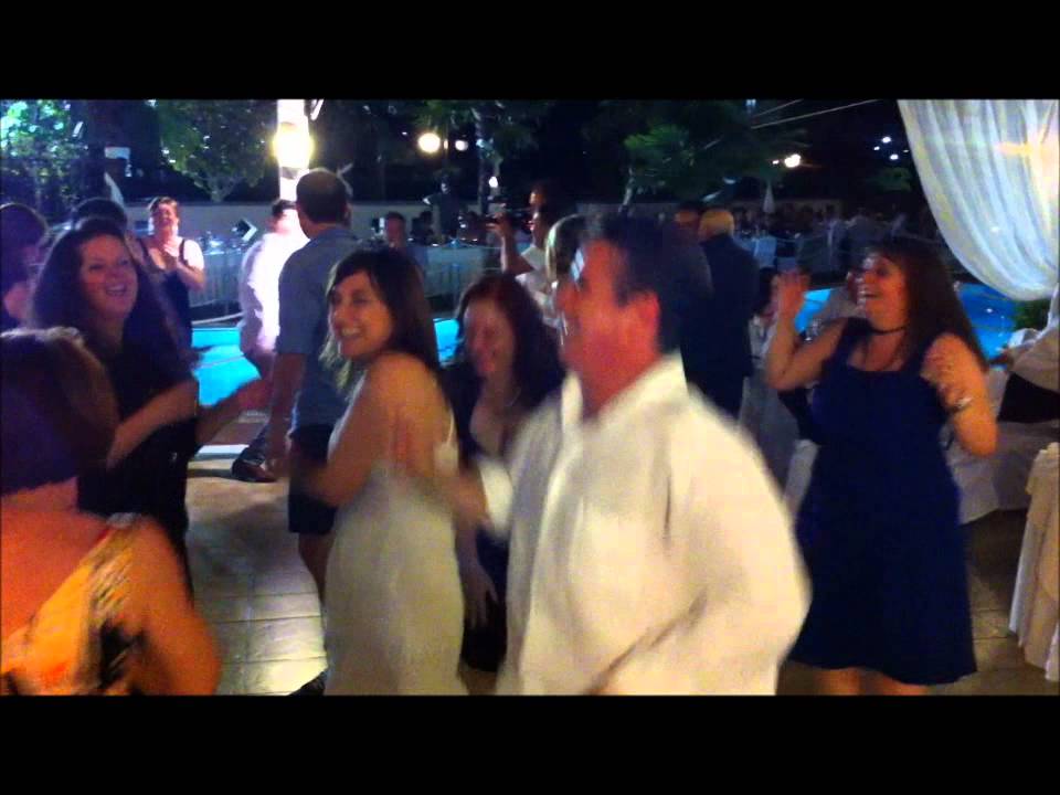 ΓΑΜΗΛΙΟ ΓΛΕΝΤΙ ΣΤΟ HOTEL ΑΕΤΩΝ ΜΕΛΑΘΡΟΝ 3 - YouTube