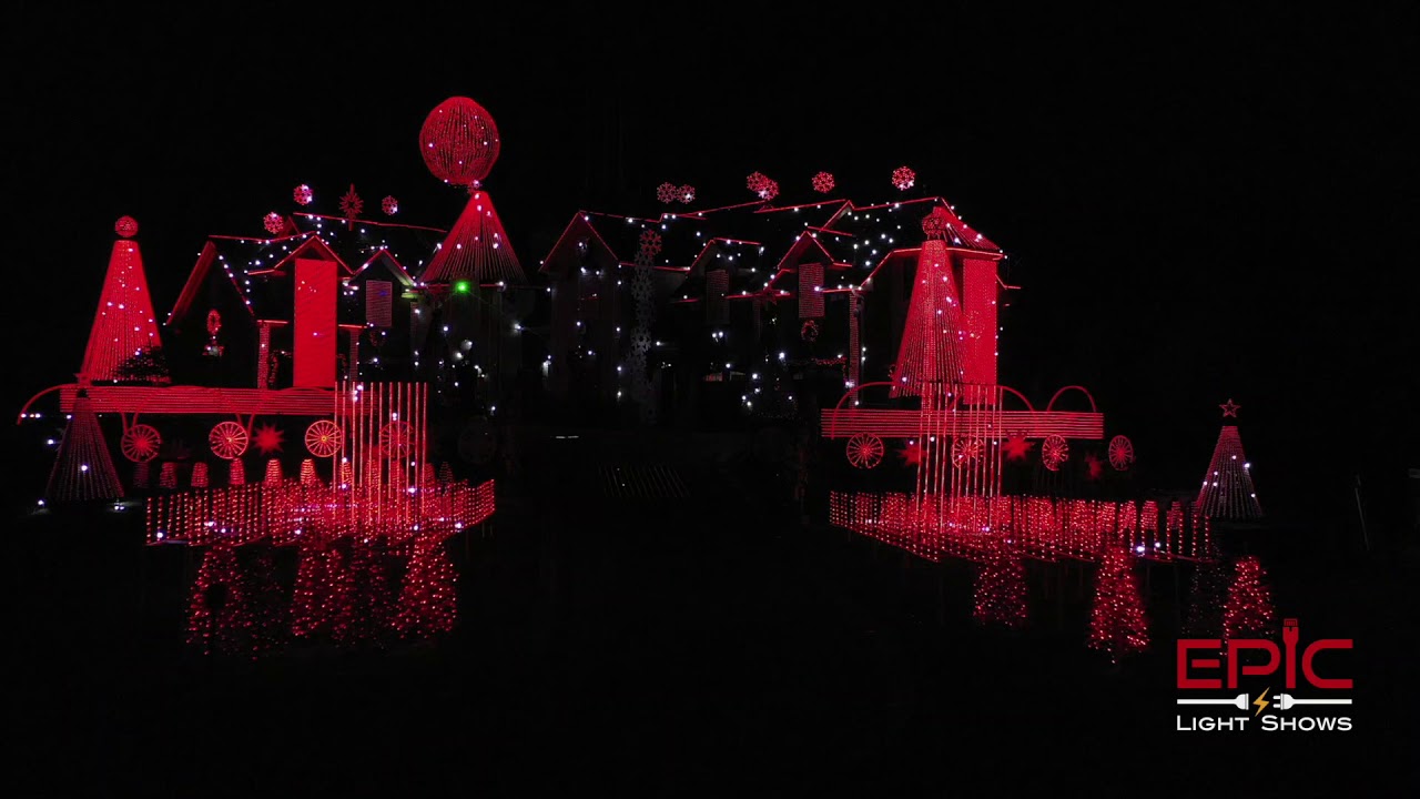 Larsens Light Show - God Rest Ye Merry Gentlemen - YouTube