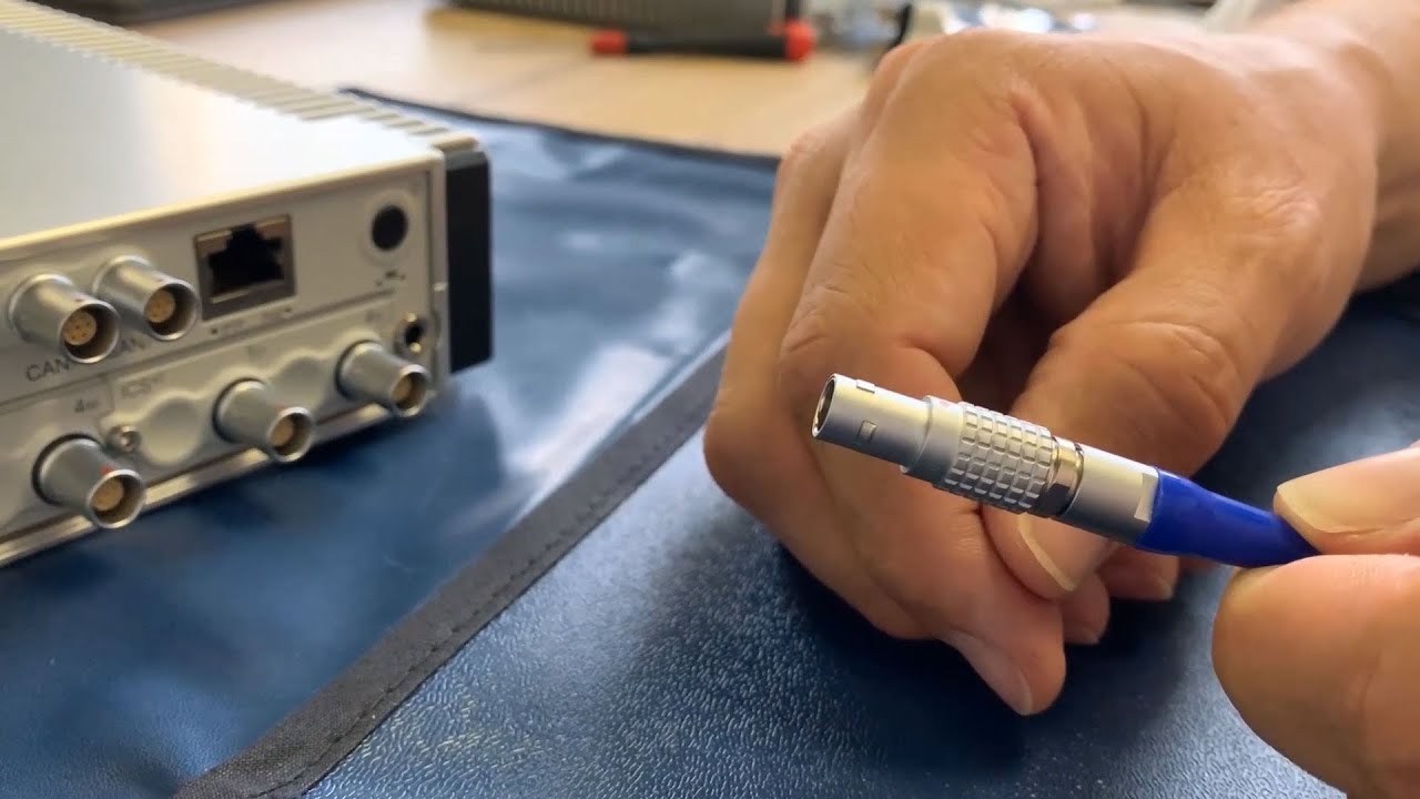 Attaching Cables - MICROQ Getting Started - YouTube