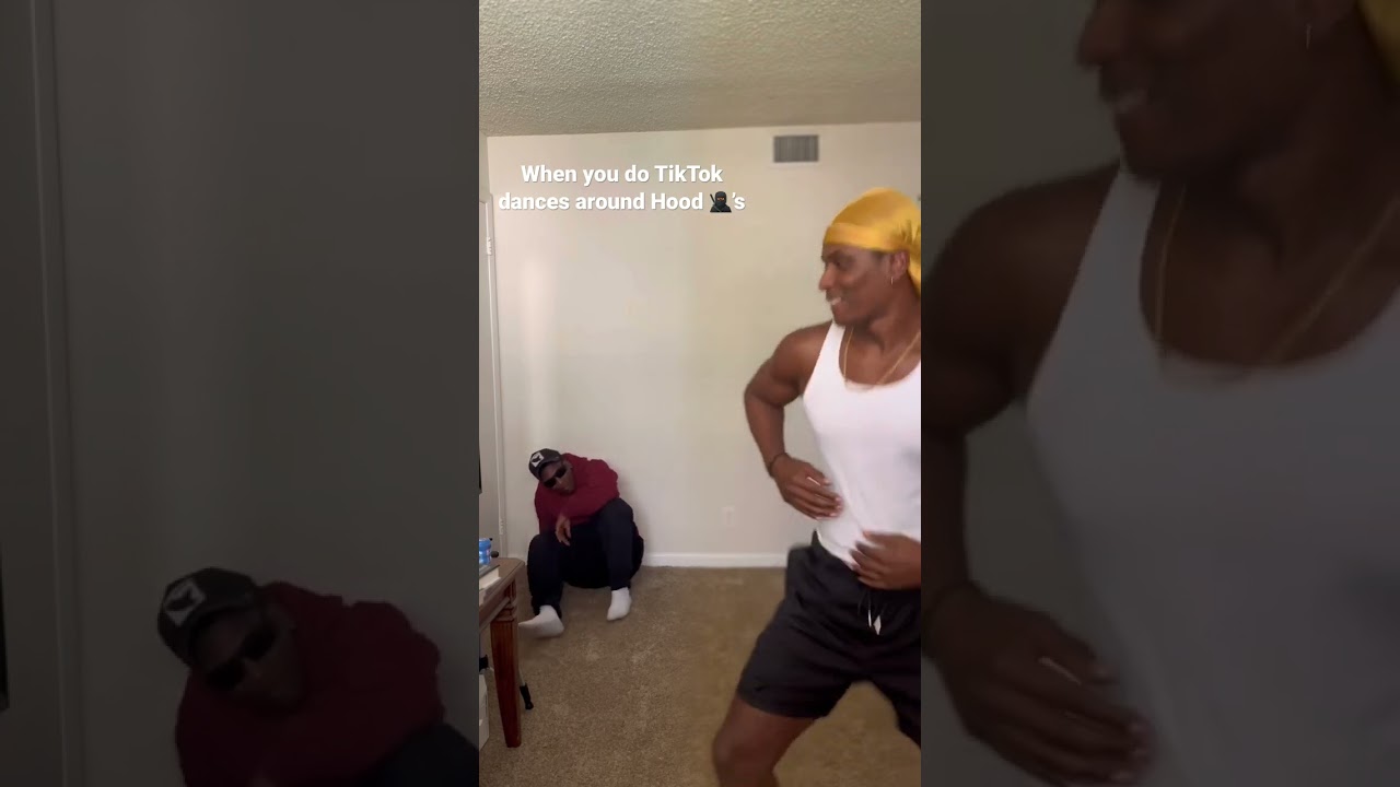 When you do TikTok dances around Hood ninjas - YouTube