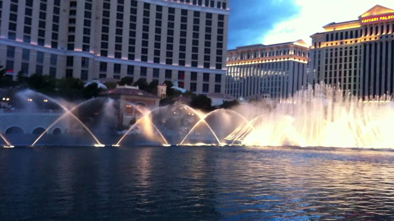 Bellagio Fountains Show #1 - YouTube