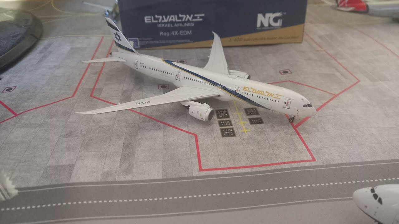 NG Models El Al Boeing 787-900 'Gold of Jerusalem' - YouTube