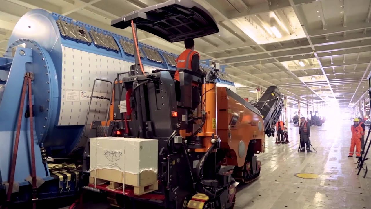 HIGH and HEAVY - Loading a variety of cargo - YouTube