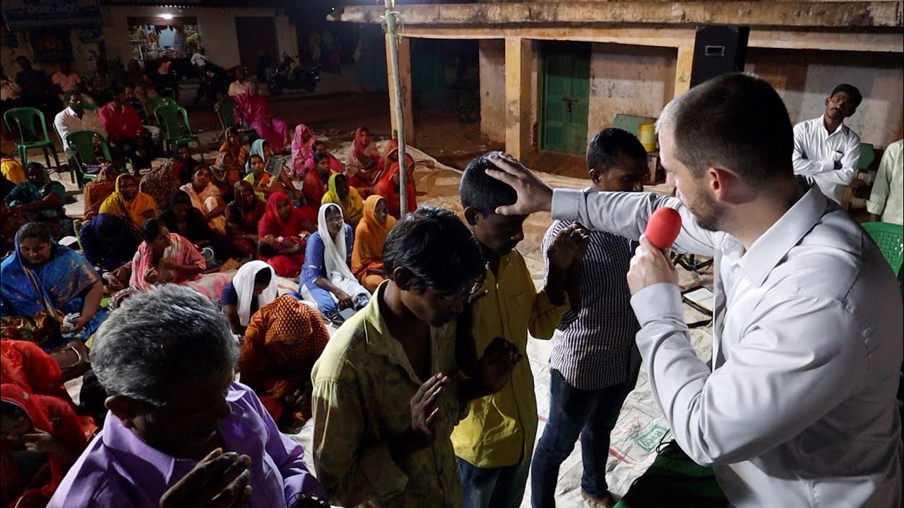 The power of love and forgiveness: India Revival Service - YouTube