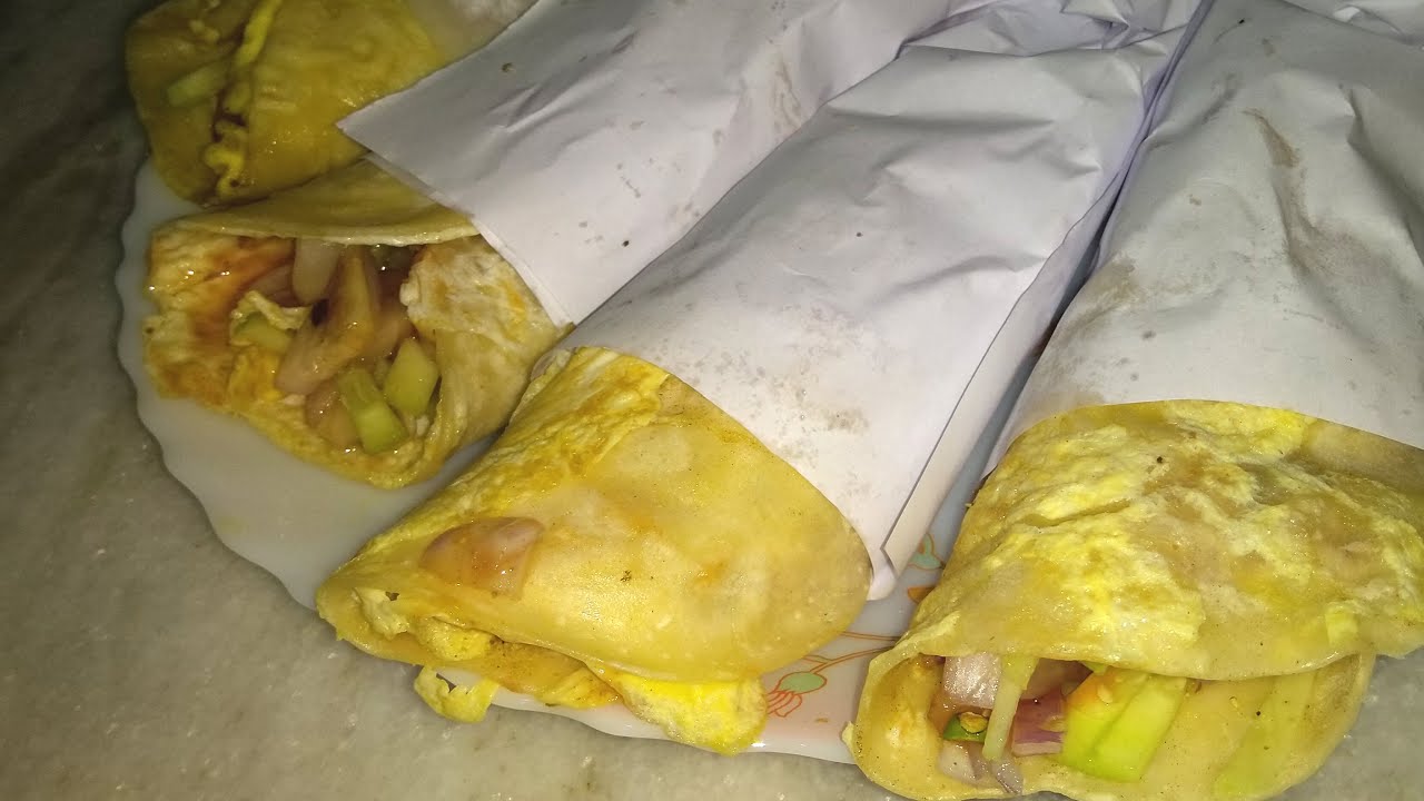 Kolkata style Egg Roll | Bengali Egg Roll recipe | a delicious evening ...