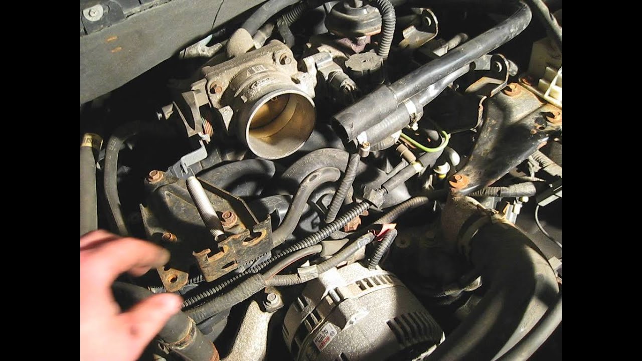 Ford F150 start of engine break down - YouTube