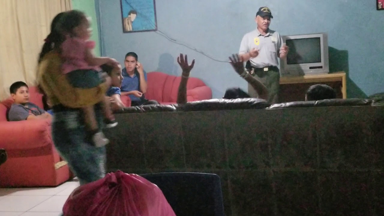 Predicando a los niños - YouTube