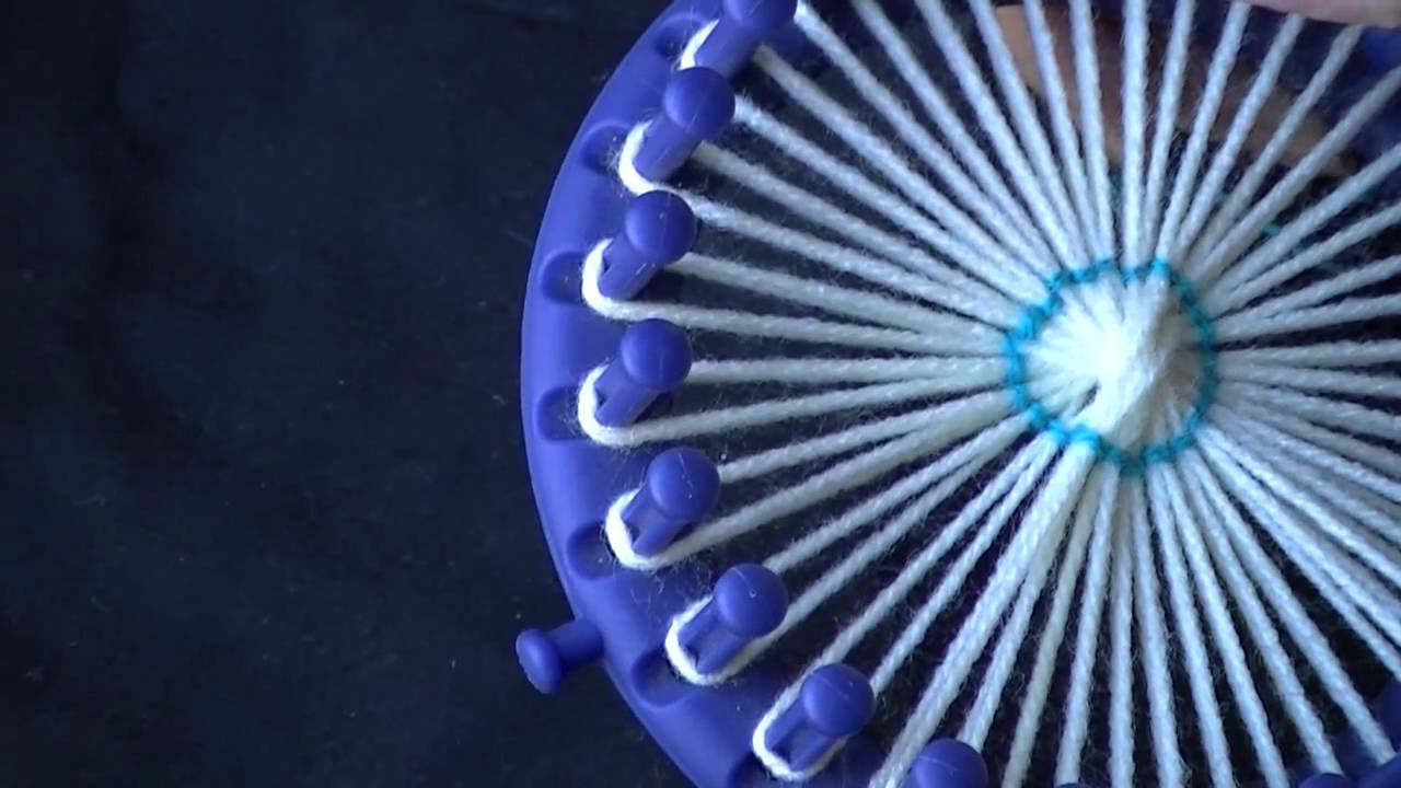 How to Make a Flower on a Circular Loom - Part 3 of 3 - YouTube