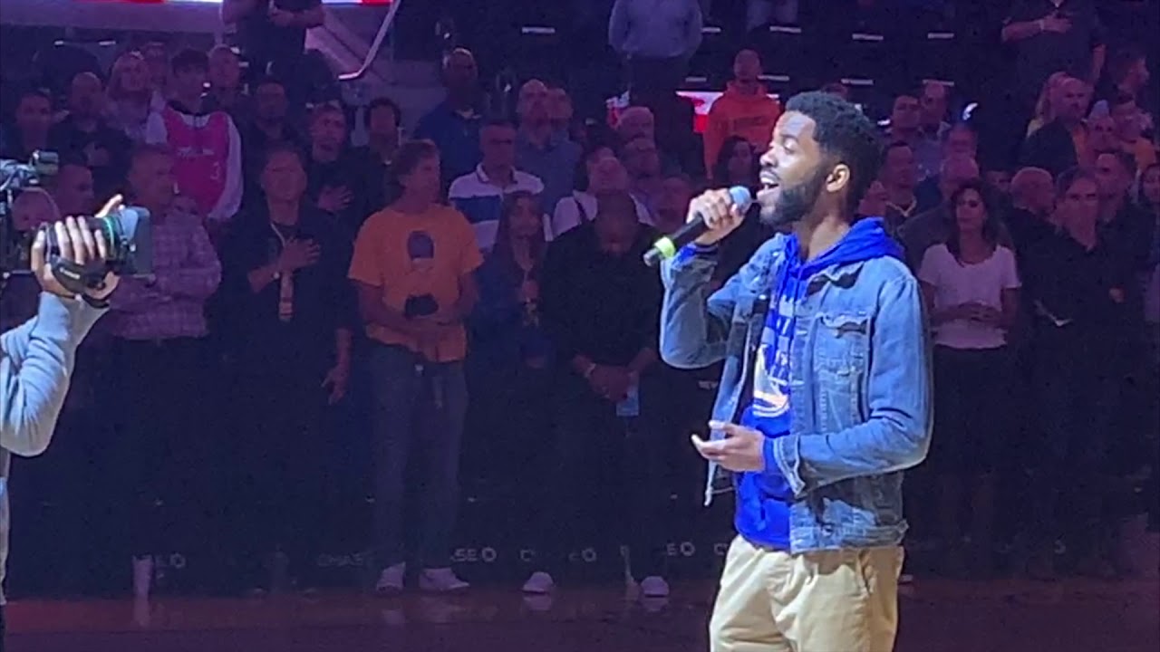 Hamilton's Julius Thomas III National Anthem for the Warriors - YouTube