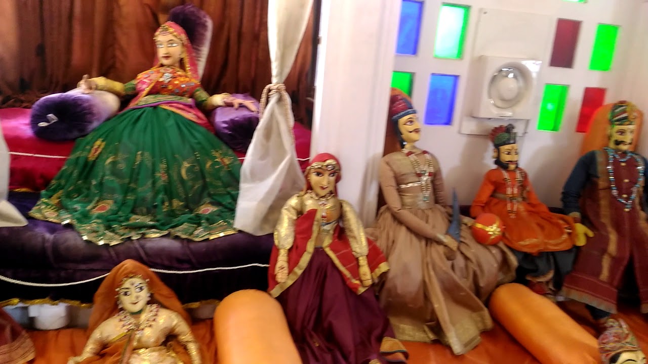 Puppet Room ... - YouTube