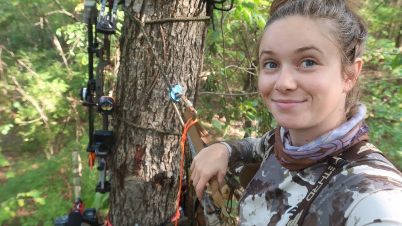 SADDLE SET UP - With Camera Gear! - YouTube