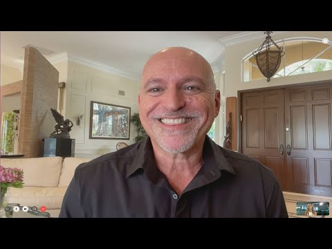 Father of Groom Belts Out 'Brandy' During His Son's Wedding