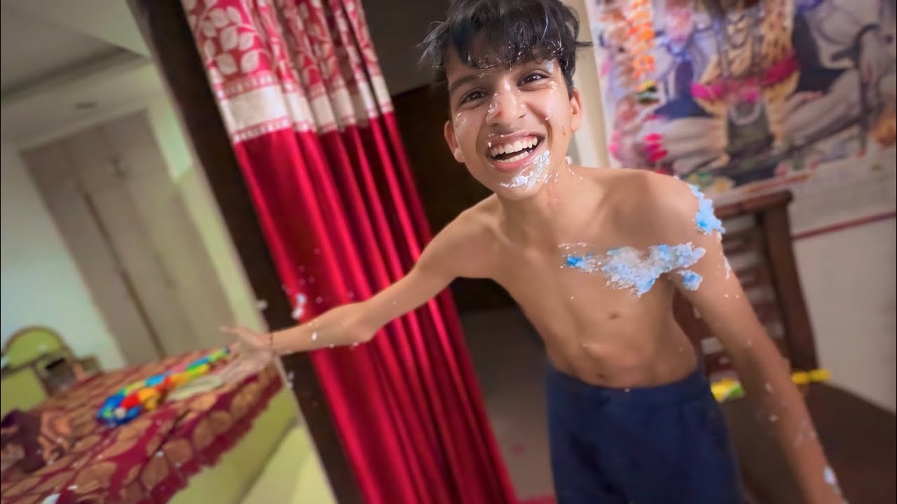 PIYUSH Ke BIRTHDAY Pe Ye Kya Hogya 😂 - YouTube