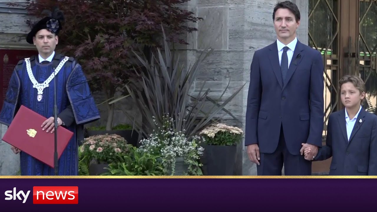 Canada: Charles III proclaimed as King in Ottawa - YouTube