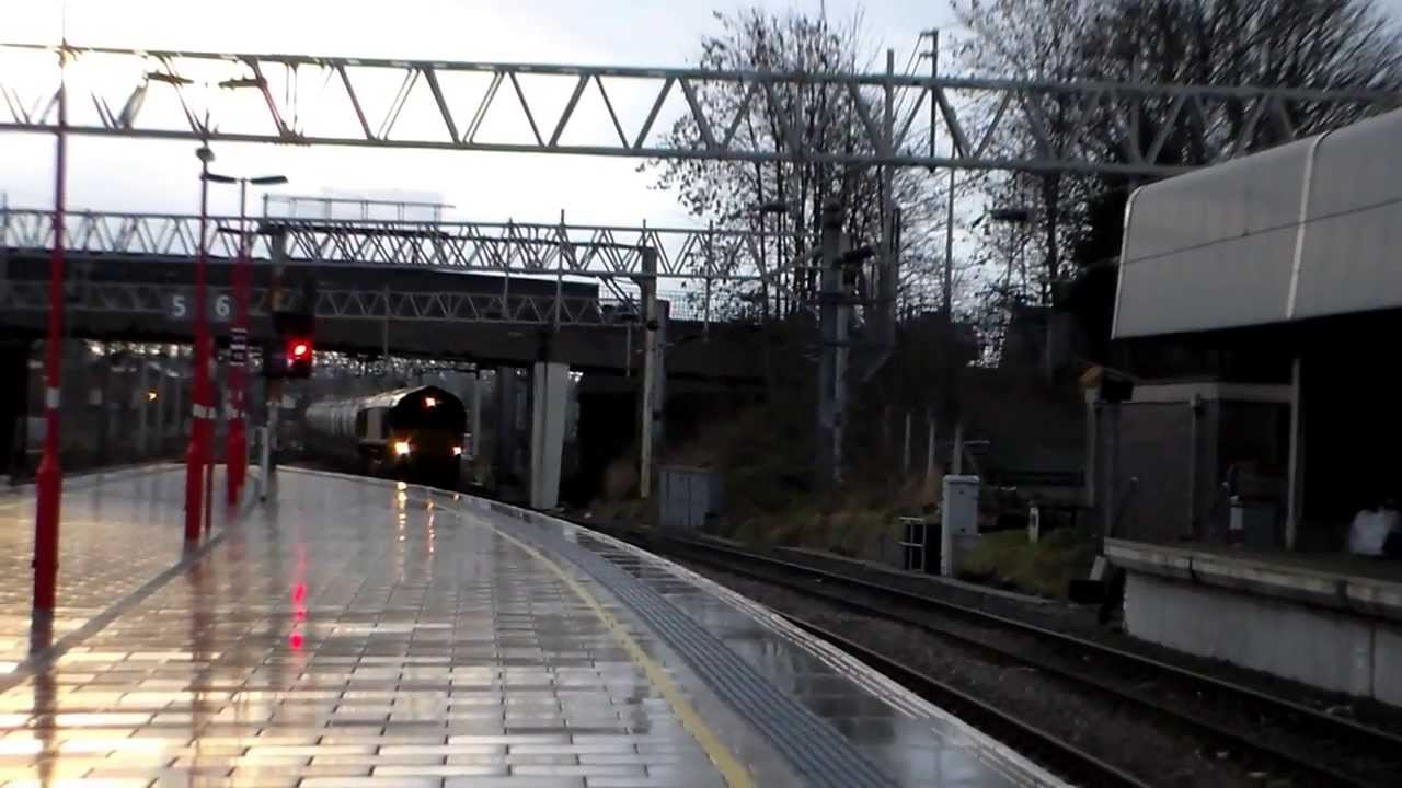 DBS Class 66, 66067, 6Z94 Arriving into Stafford (31st December 2013 ...