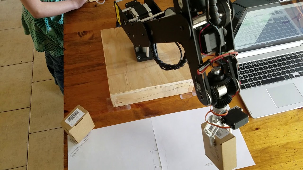 Dorna Robot - YouTube