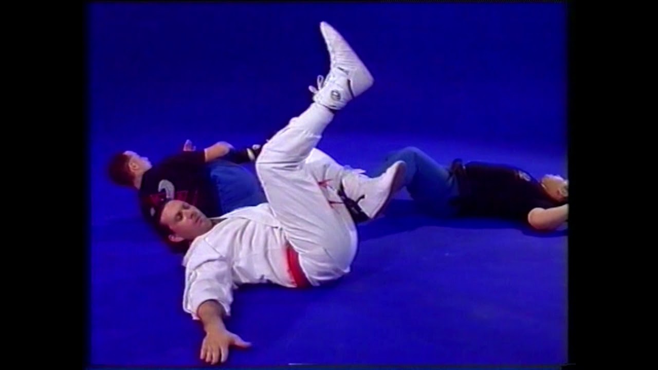 4 Flat Fall Backward by Frank Dux Ryu Ninjitsu - YouTube