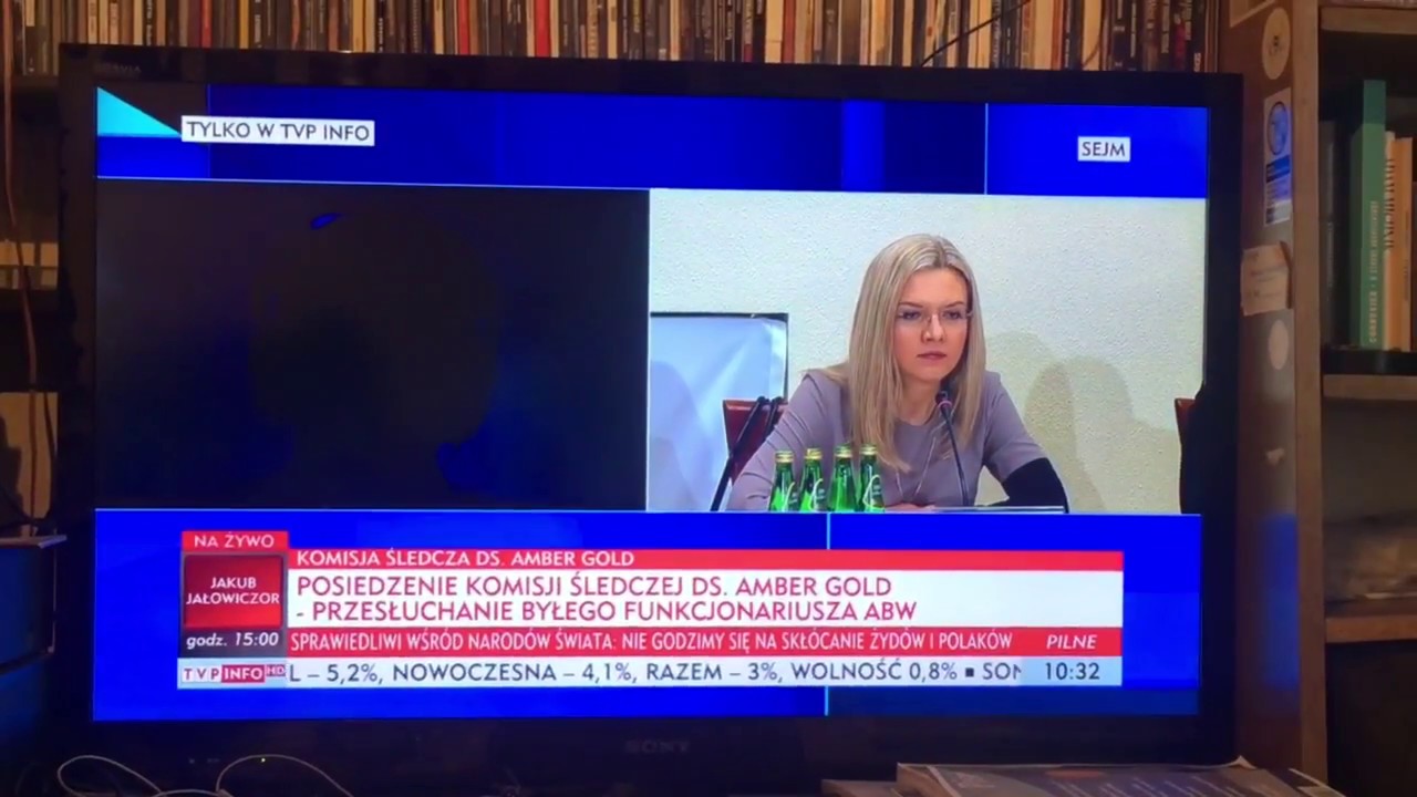 TVP Info kłamie - YouTube