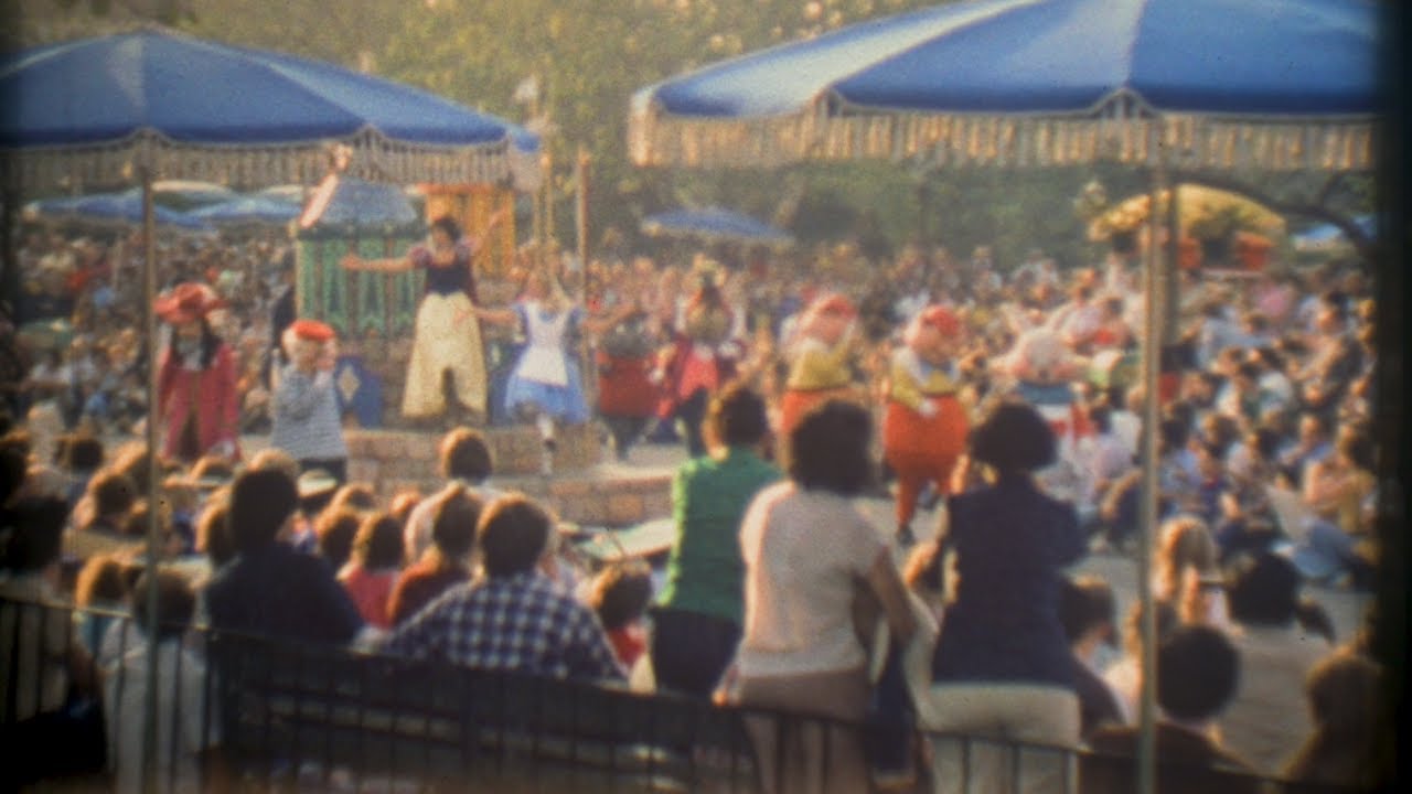 Disneyland 1982 Old Video - YouTube