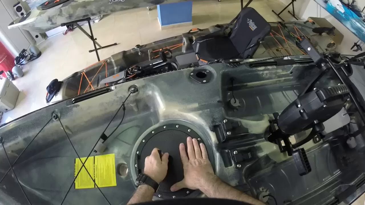 Nuevo Mako 12 Angler Pedales (Impulse Drive) - YouTube