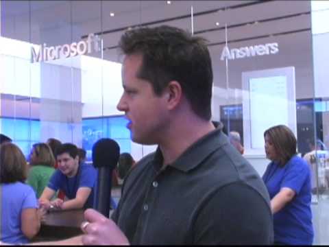 Grand Opening of Microsoft's First Retail Store (Store Tour) - YouTube