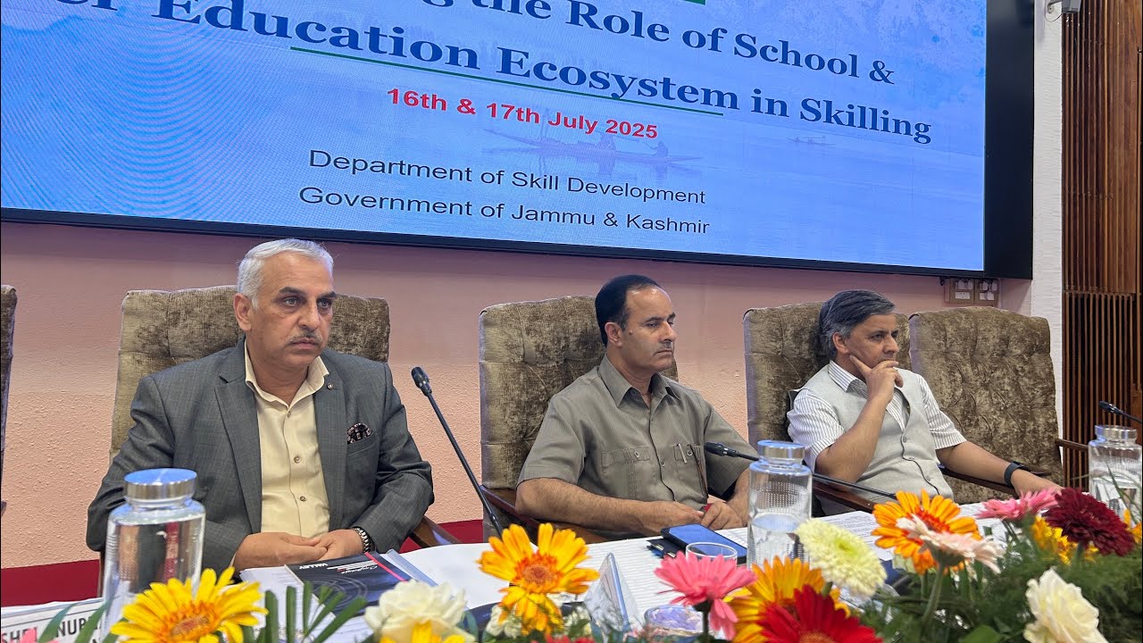 Strengthening Role of Schools & Higher Education Ecosystem in Skilling ...
