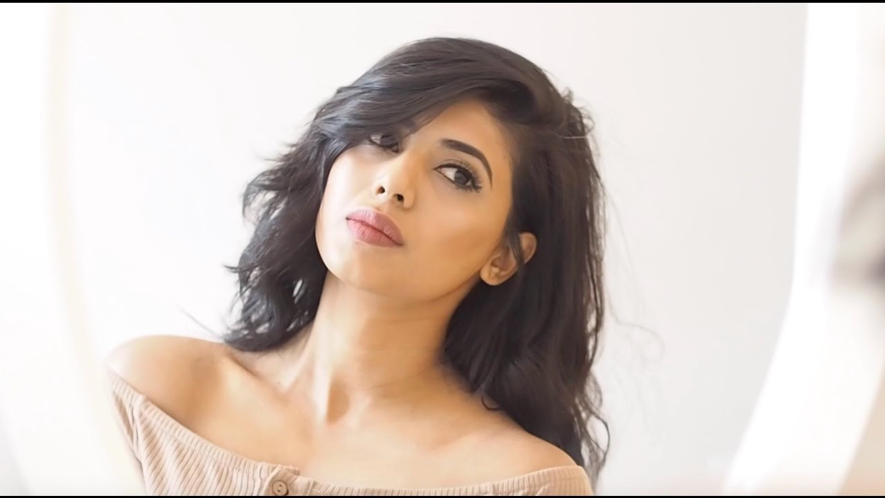 Get Ready With Me | Nivetha Vijay - YouTube