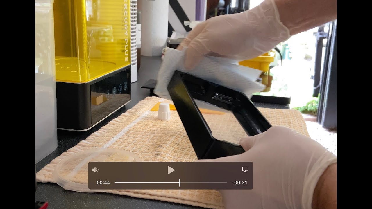 Discovering Resin 3D Printing With The Elegoo Mars 2 Pro - Resin Tank ...