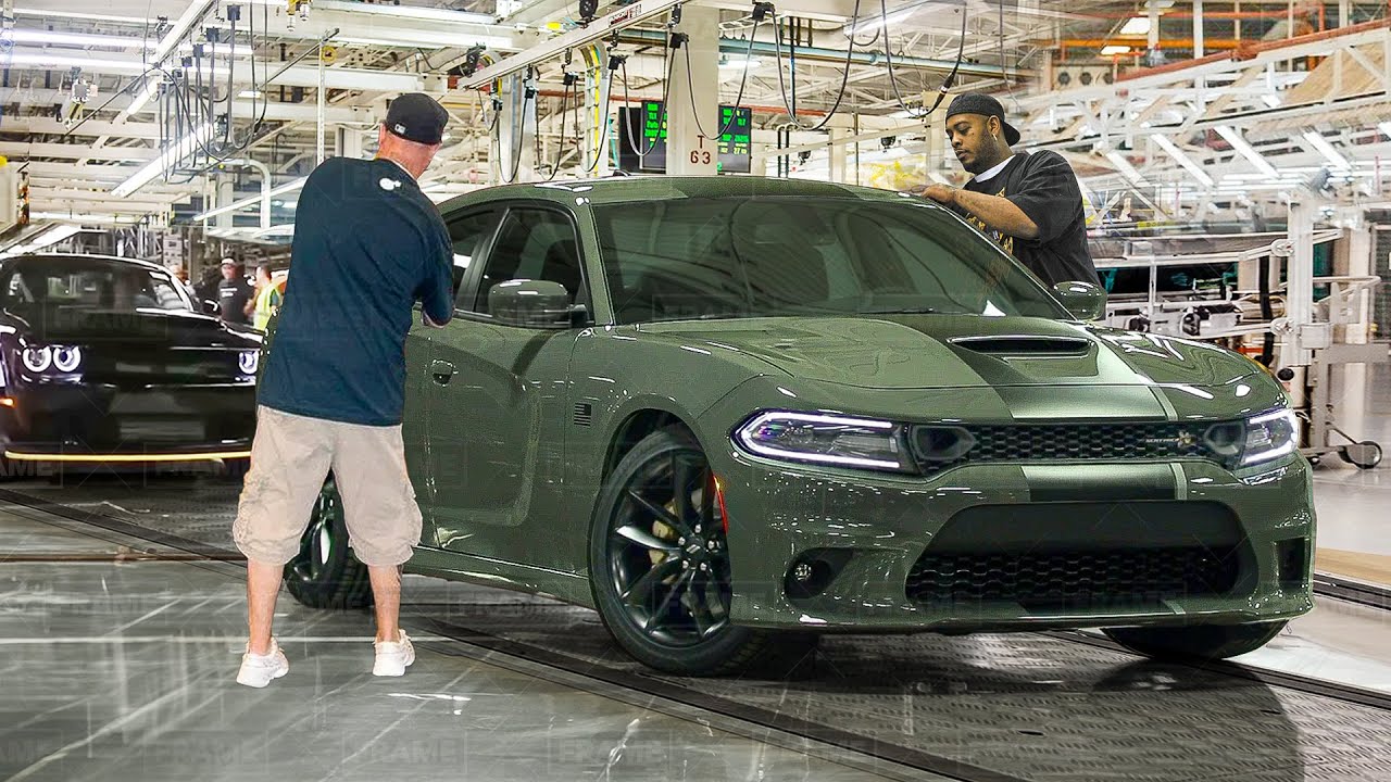 Building the Monstrously Powerful Dodge Charger Inside US Mega Factory ...