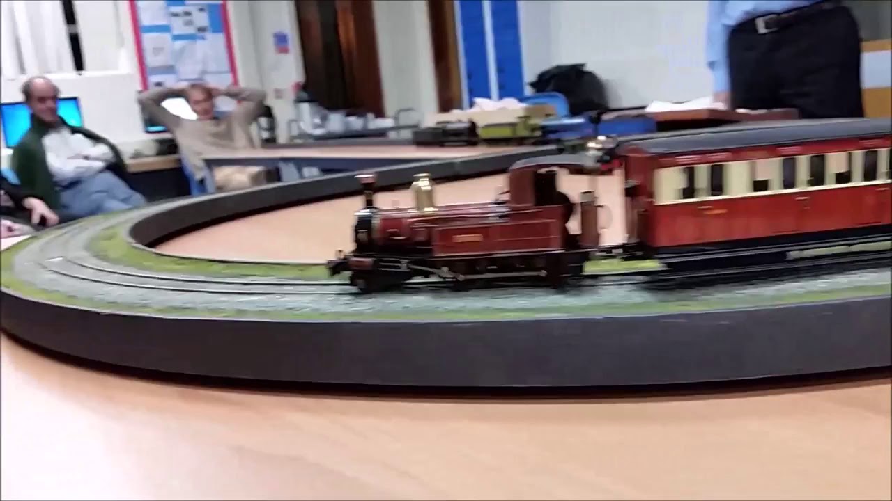 Live steam models 00 and 009 - YouTube