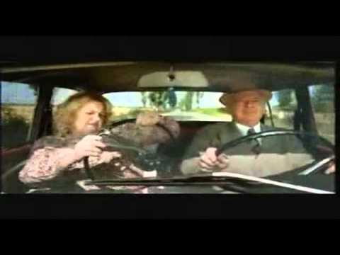 Araba Kullanan Teyze Reklam Filmi