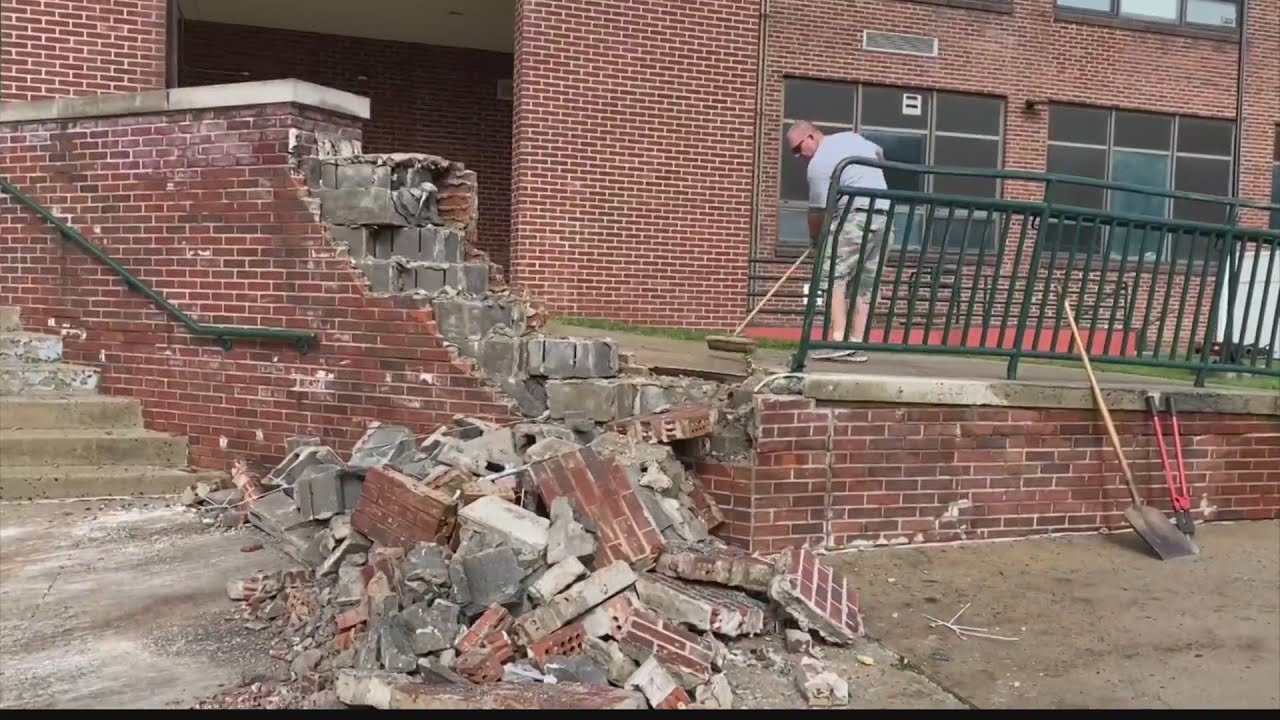 Car Crashes into Brick Wall - YouTube
