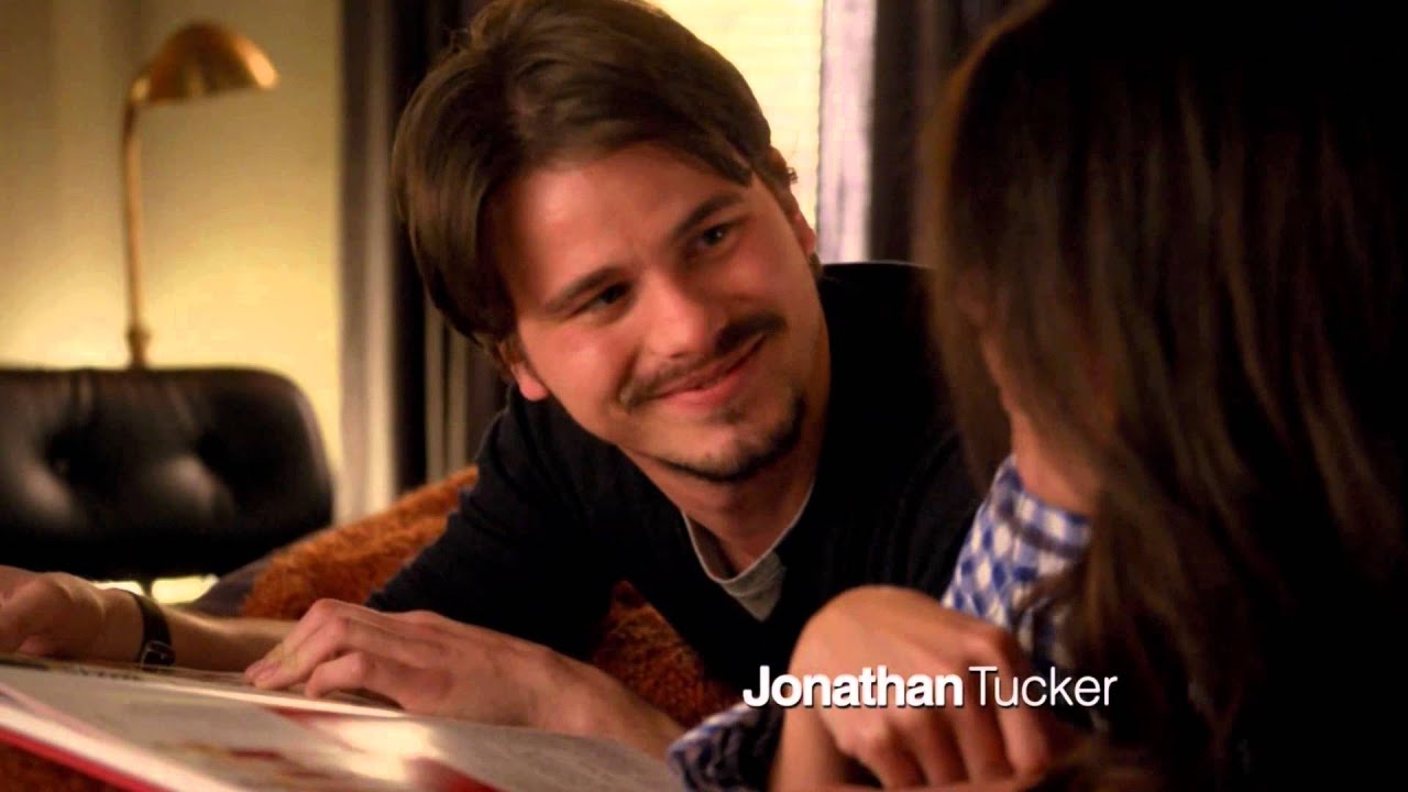 Mark and Sarah (Parenthood) - YouTube