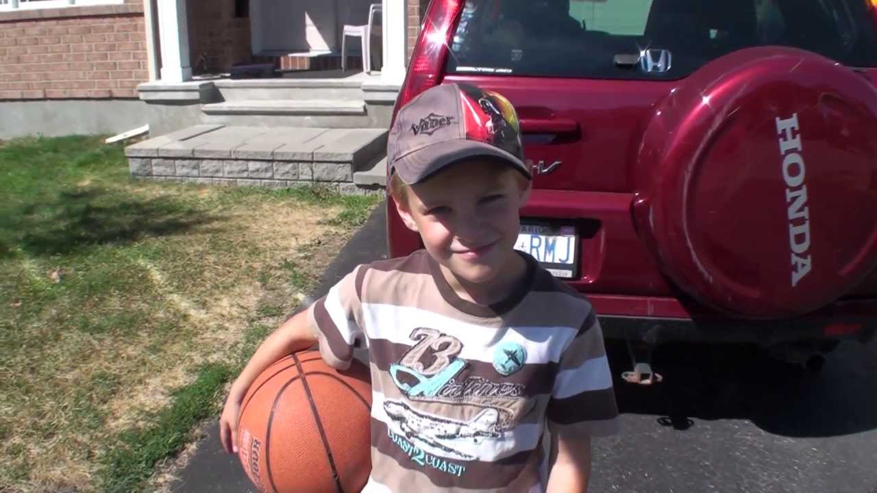 Basketball Genius - Amazing Basketball Trick Shot! - YouTube