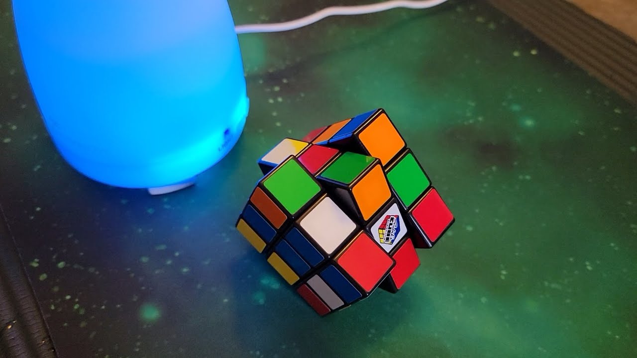 [ASMR] Rubiks Cube Sounds & Visuals 💤 (No Talking) - YouTube