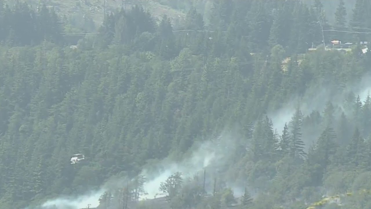 2 fires along SR 14 continue to burn - YouTube