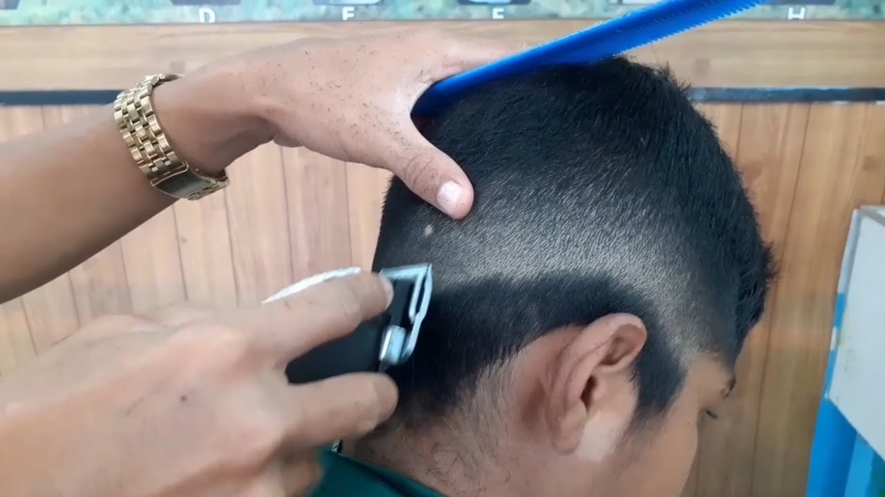 ASMR CUKUR 💈- Rambut tebal cocok nya model apa⁉️ Mid fade haircut - YouTube