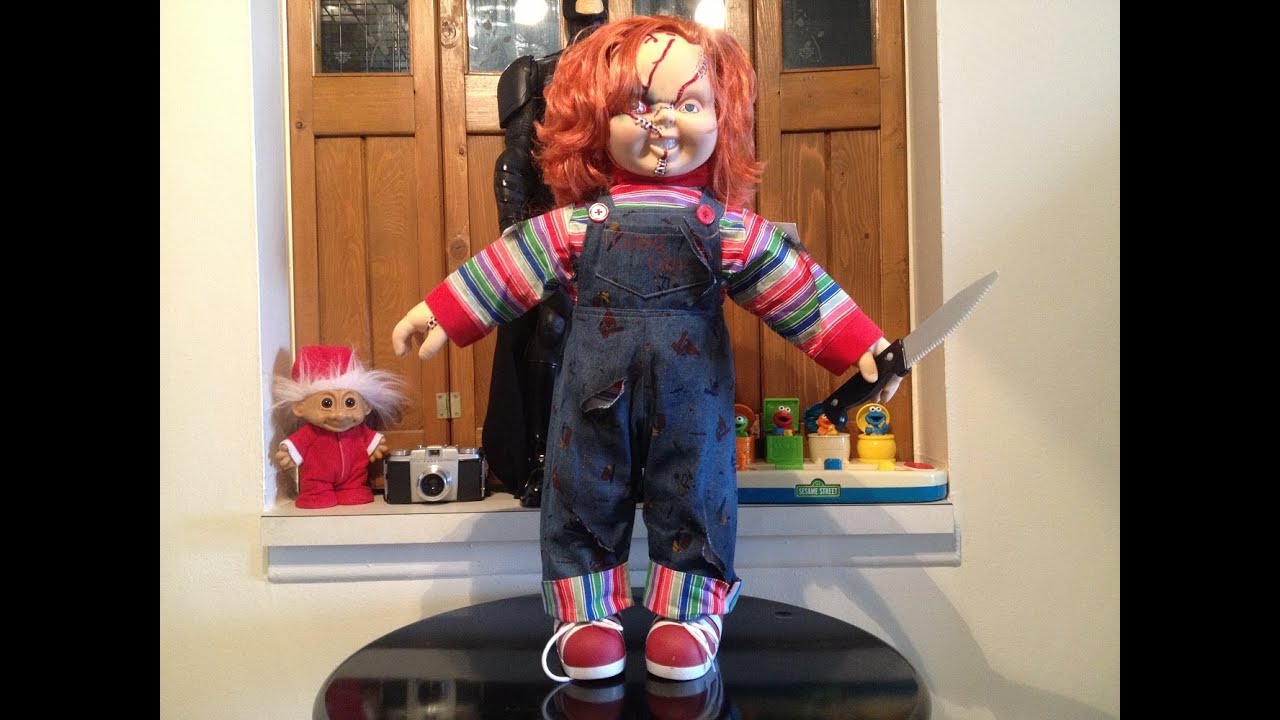 Review of Childs Play Doll Chucky - YouTube