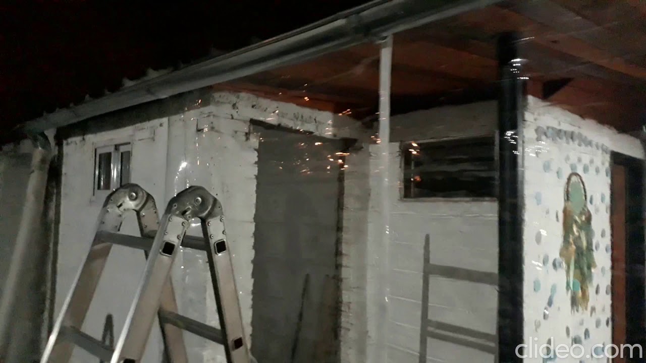 Cerramiento quincho casero - YouTube