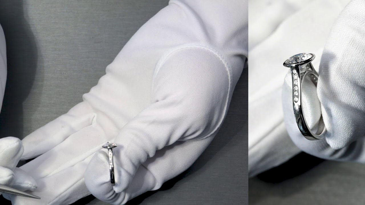 F&B Showcase: Custom Forever One Floating Bezel Setting - YouTube