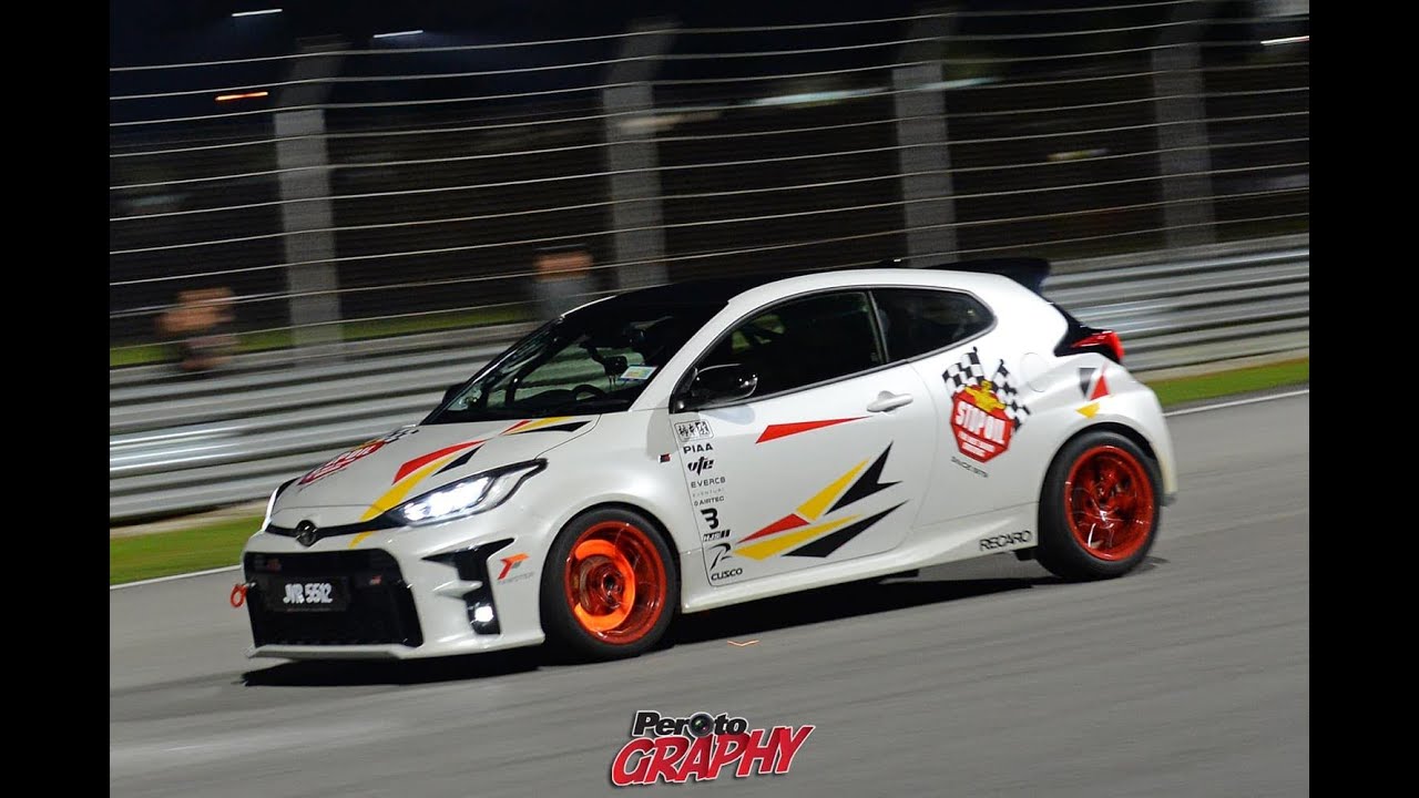 55 TWELVE GR YARIS IN SEPANG CIRCUIT WET TRACK DAY - YouTube