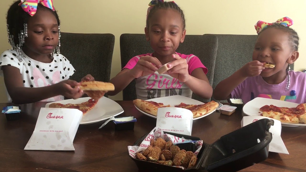 Mukbang Fast Food haul - YouTube
