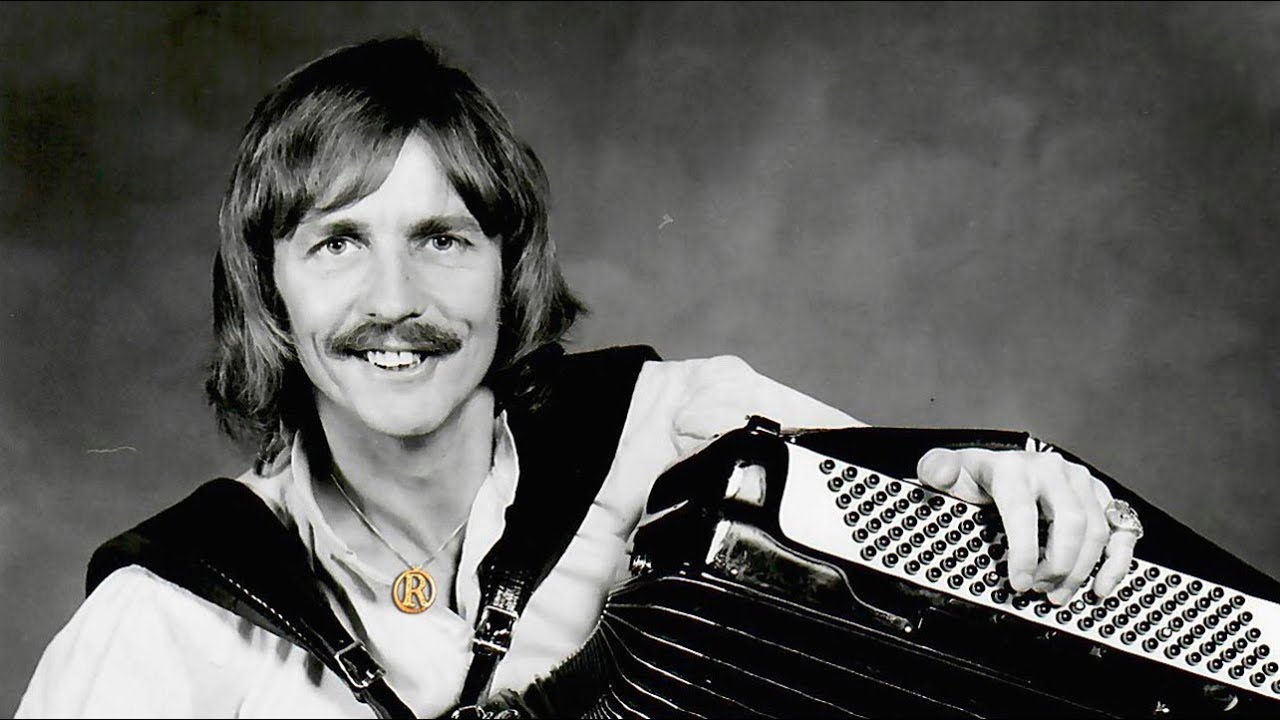 Roland Cedermark i Radioapparaten med Per Eric Nordquist 13 november ...