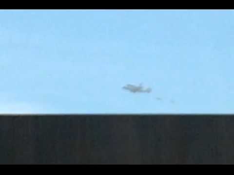 Space Shuttle Endeavour Tragic Crash in Los Angeles during final ...