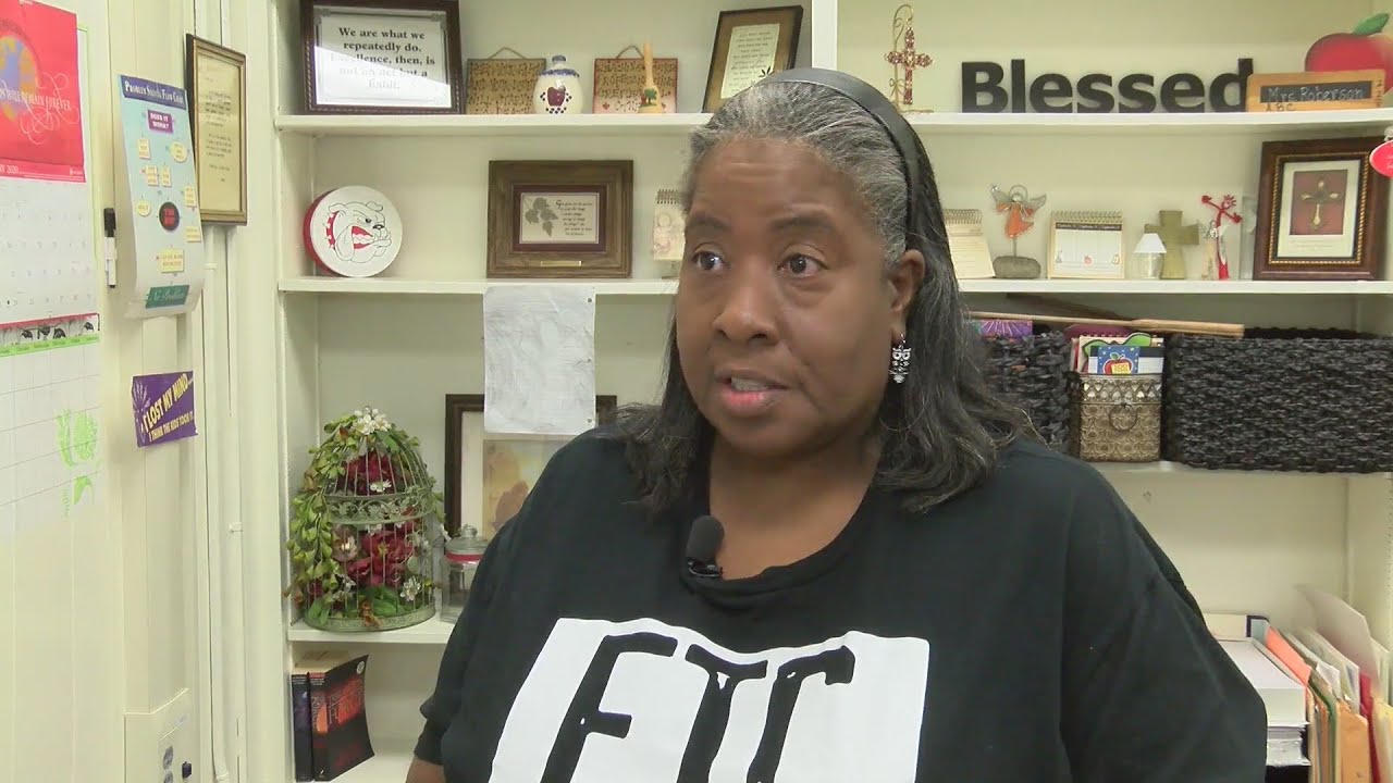 Remarkable Woman Honoree Sharon Roberson-Jones - YouTube