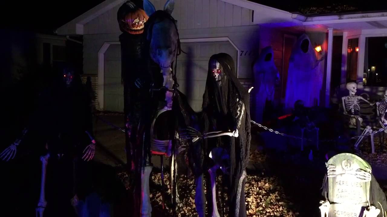 Halloween 2015 update: Trying out the lightning machine... - YouTube