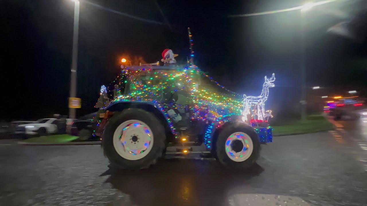 See The Amazingly Bright Tractors In The Welshpool Illuminated Tractor ...