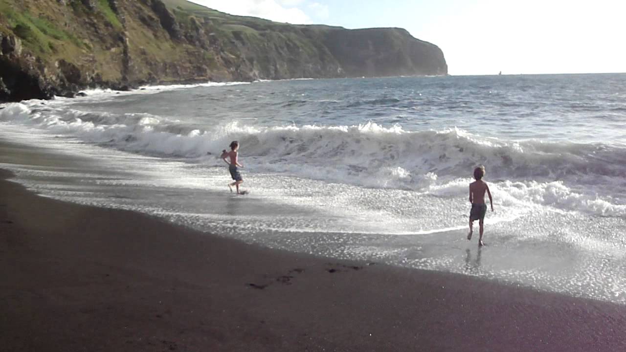 Strand Mosteiros Sao Miguel - YouTube