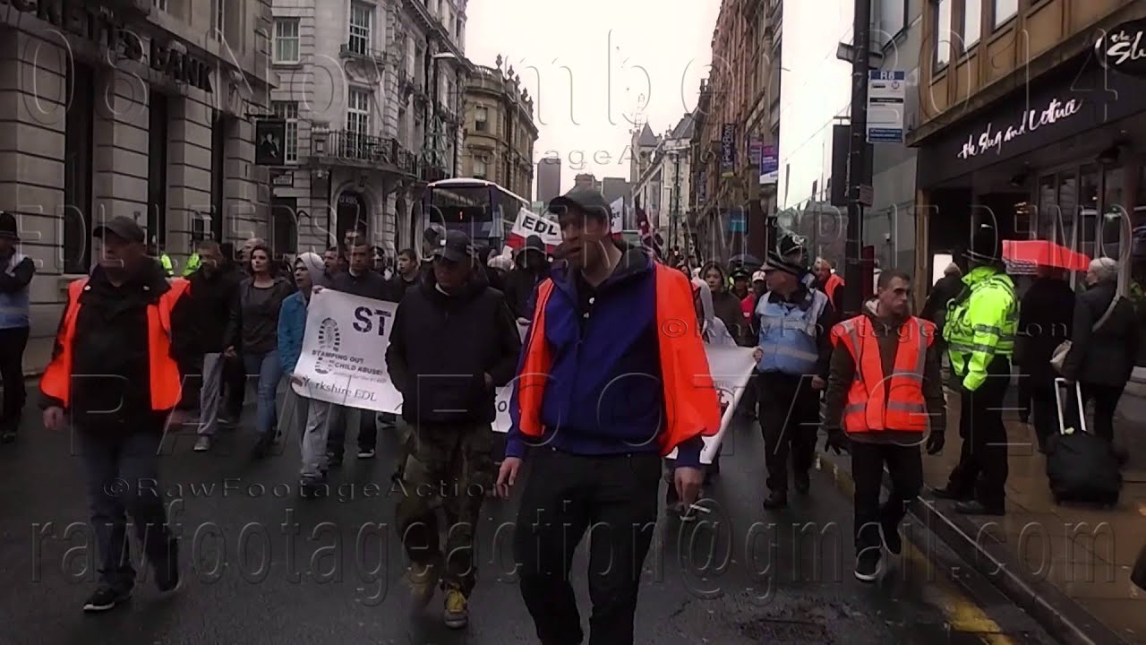 EDL Split Demo Leeds Rotherham Demonstration March 08 Nov 2014 - YouTube